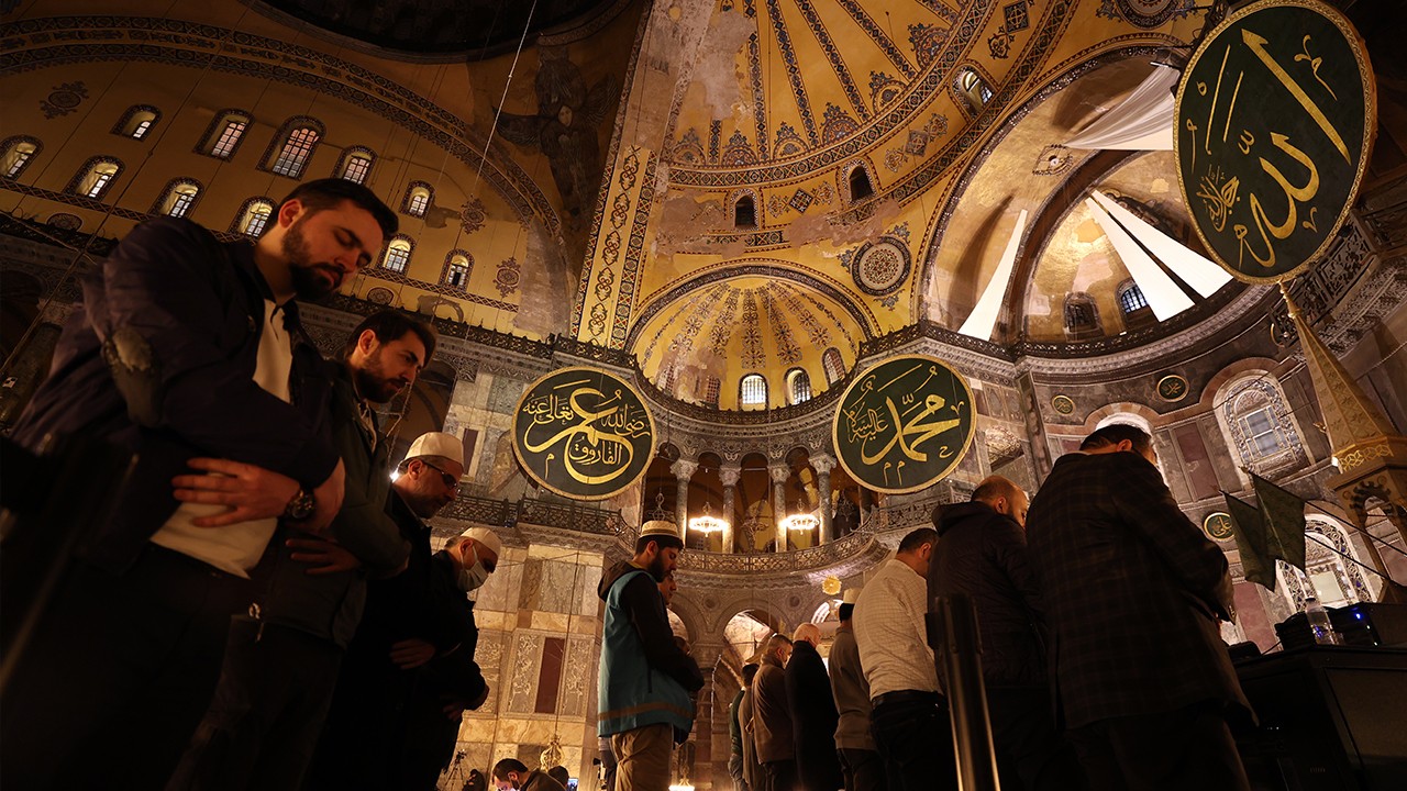 Mevlit Kandili yarın idrak edilecek